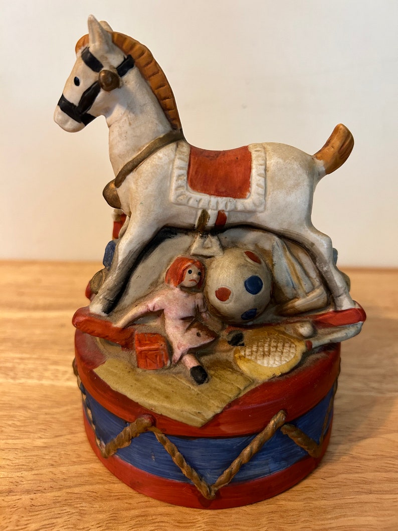 Vintage 1979 Music Box Toyland Song Rocking Horse Toys Teddy Bear Drum ...