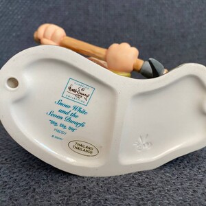 WDCC Disney Classics Snow White Happy dig Dig Dig With Original Box and ...