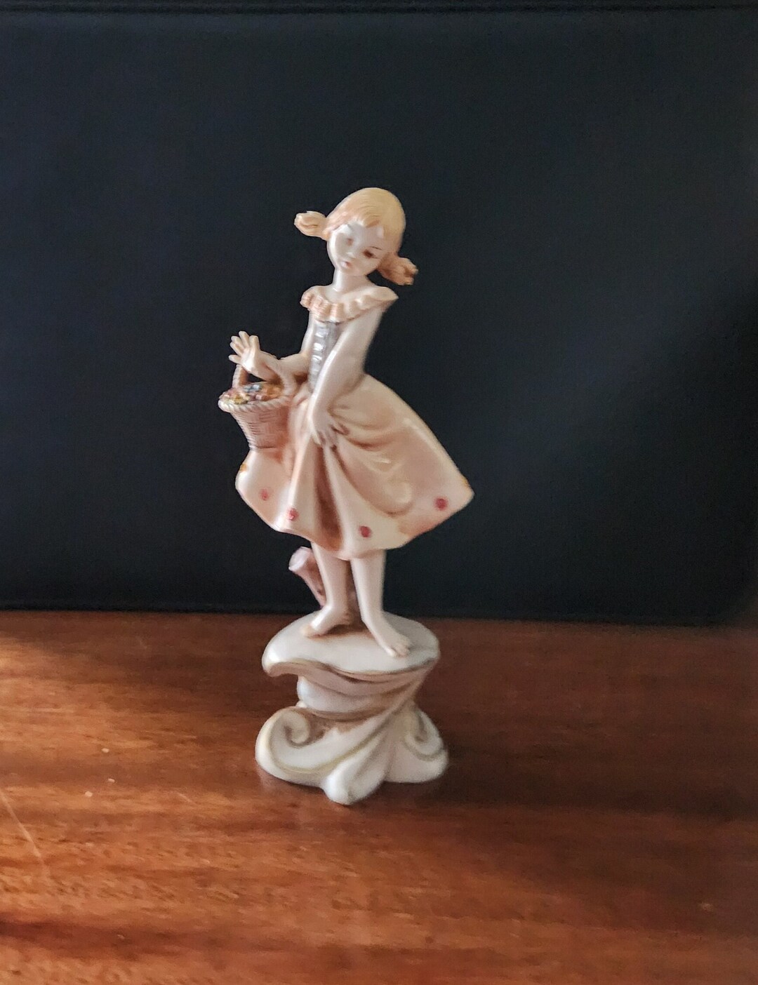 Vintage DEPOSE Italy Figurine, Girl With Pigtails - Etsy