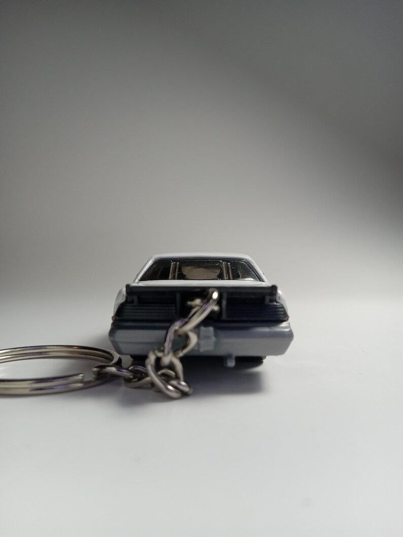 Ford T-bird Hotwheel Keychain Car Keychain Keychain Truck Car Car Guy ...