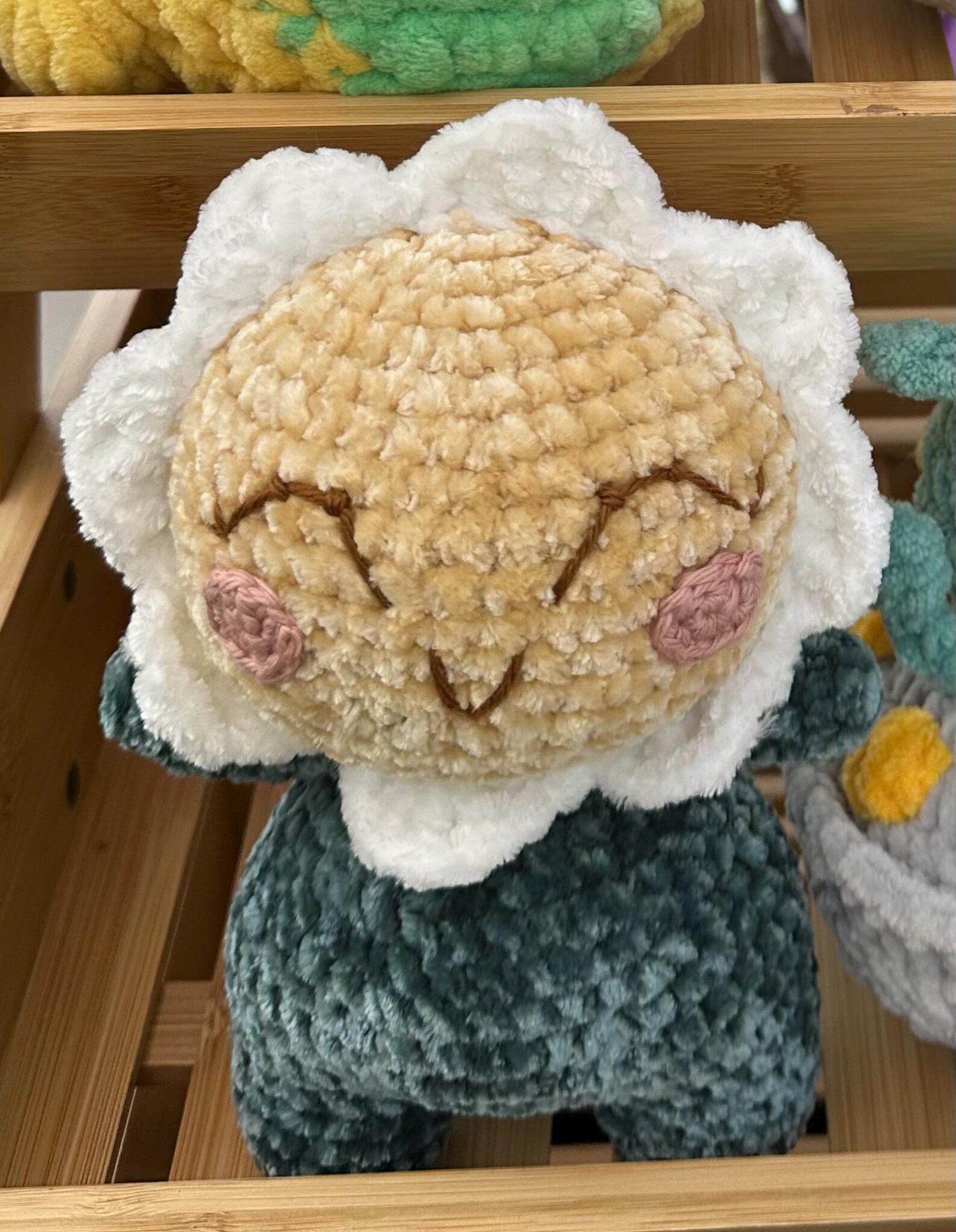 Oopsie Daisy Flower Friend Crochet Pattern | Crochet Flower | Crochet ...