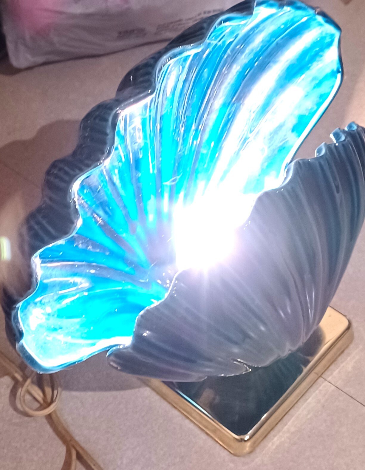 RARE 1970-1980 Vibrant Stunning Vintage Ceramic Blue Clamshell Table ...