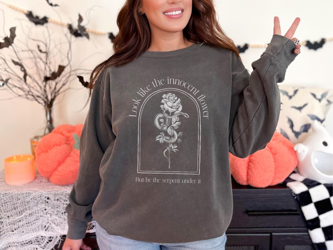 Serpent Shakespeare Quote From Theater Play Macbeth Sweatshirt, Light ...