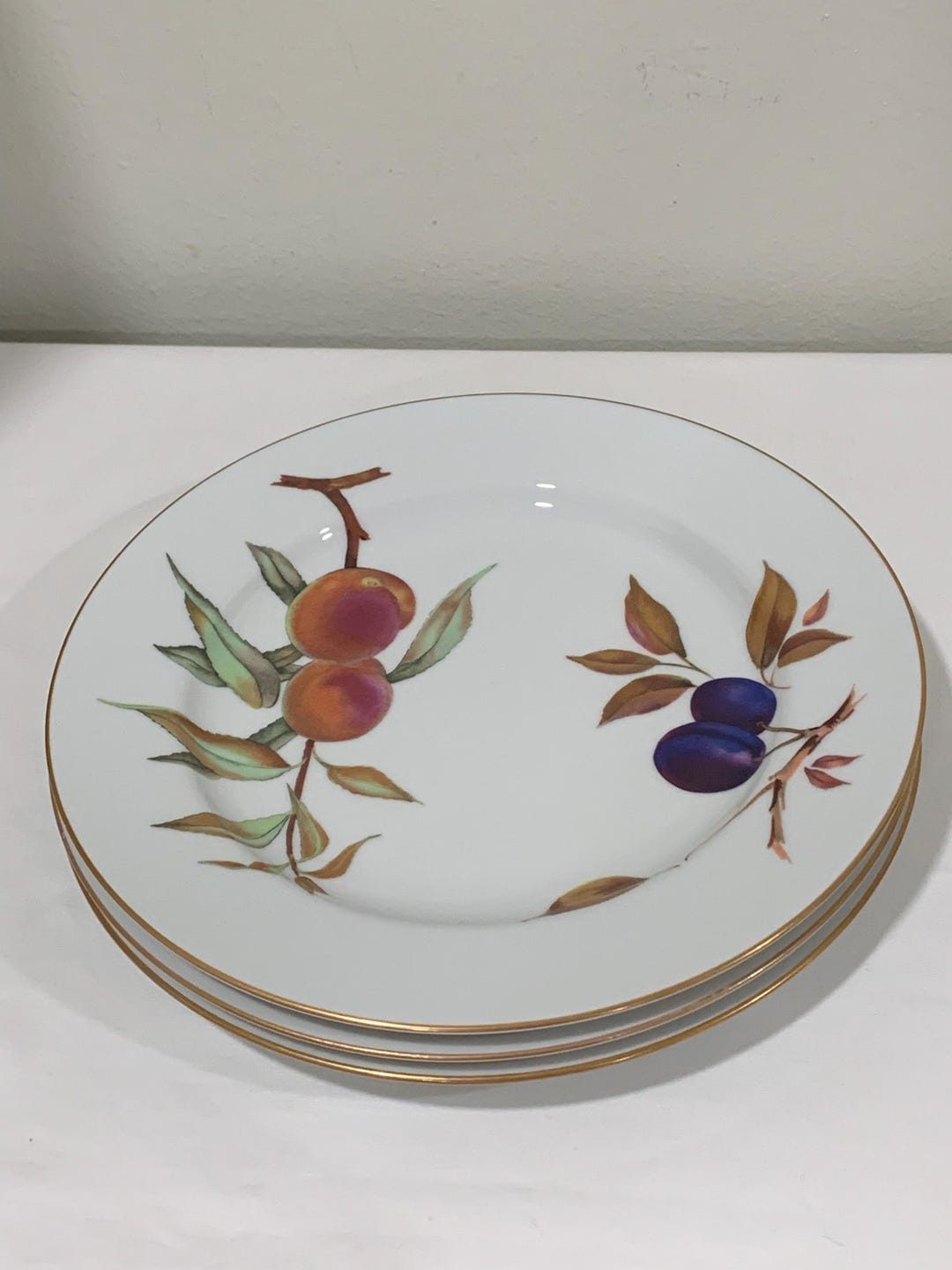 Three 1961 Royal Worcester England Evesham -gold Peach and Plum Raised ...