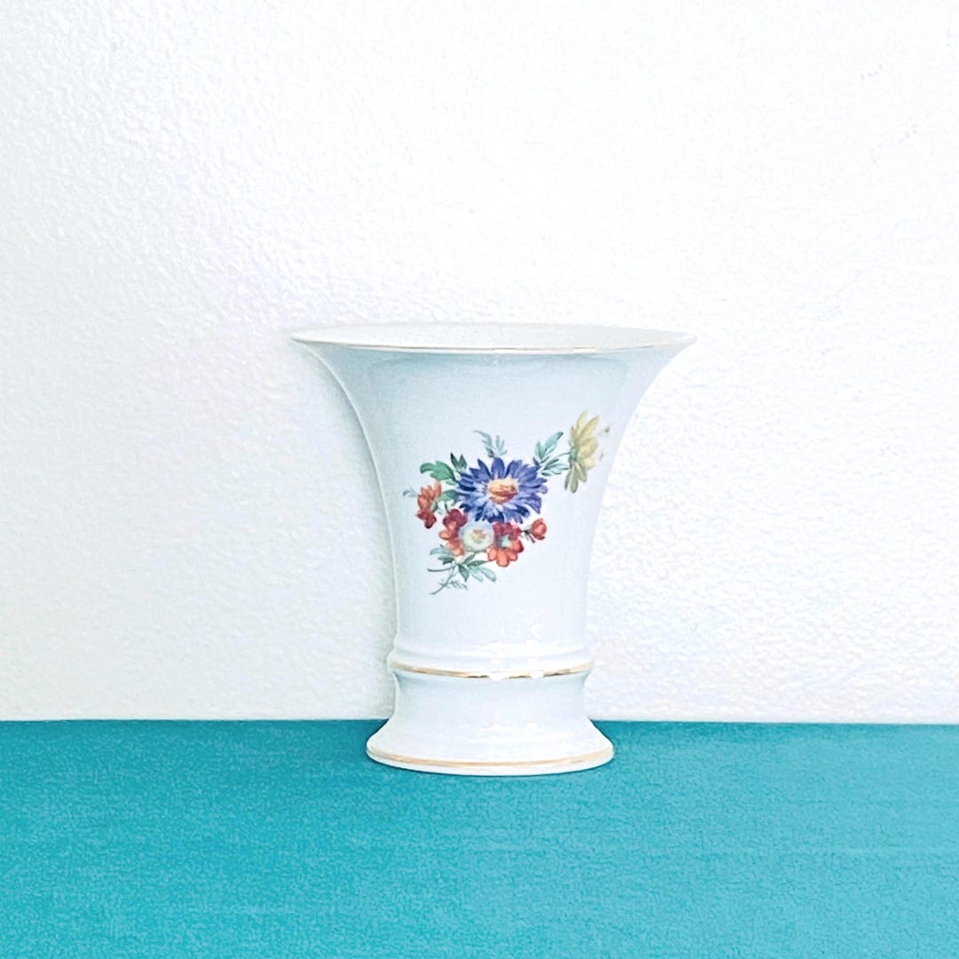 1960s-1970s Forstenberg Ancestral Dresden Porcelain Vase - Etsy