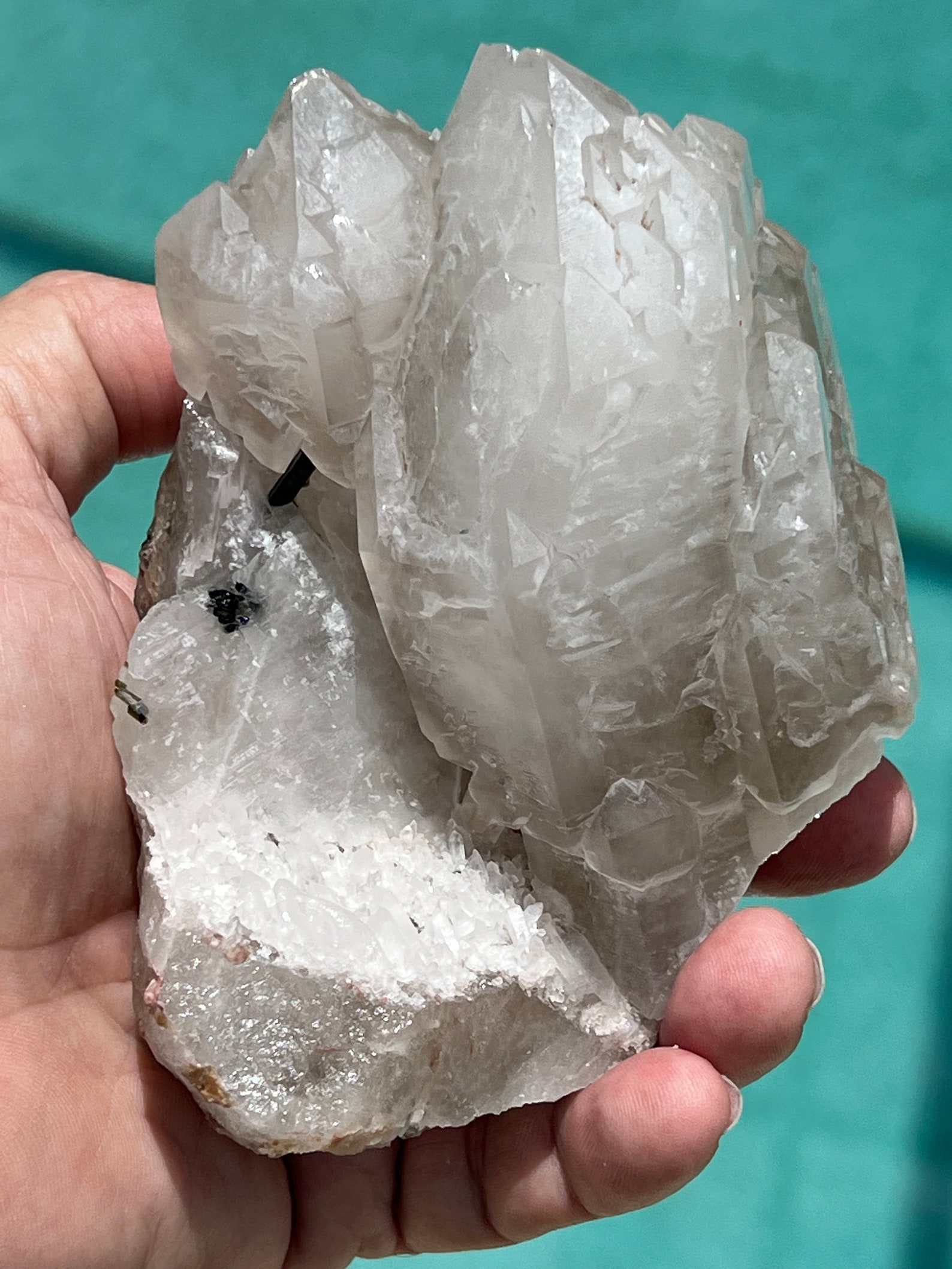 Cathedral Quartz Crystal: Alligator Quartz Matrix With Green Tourmaline ...
