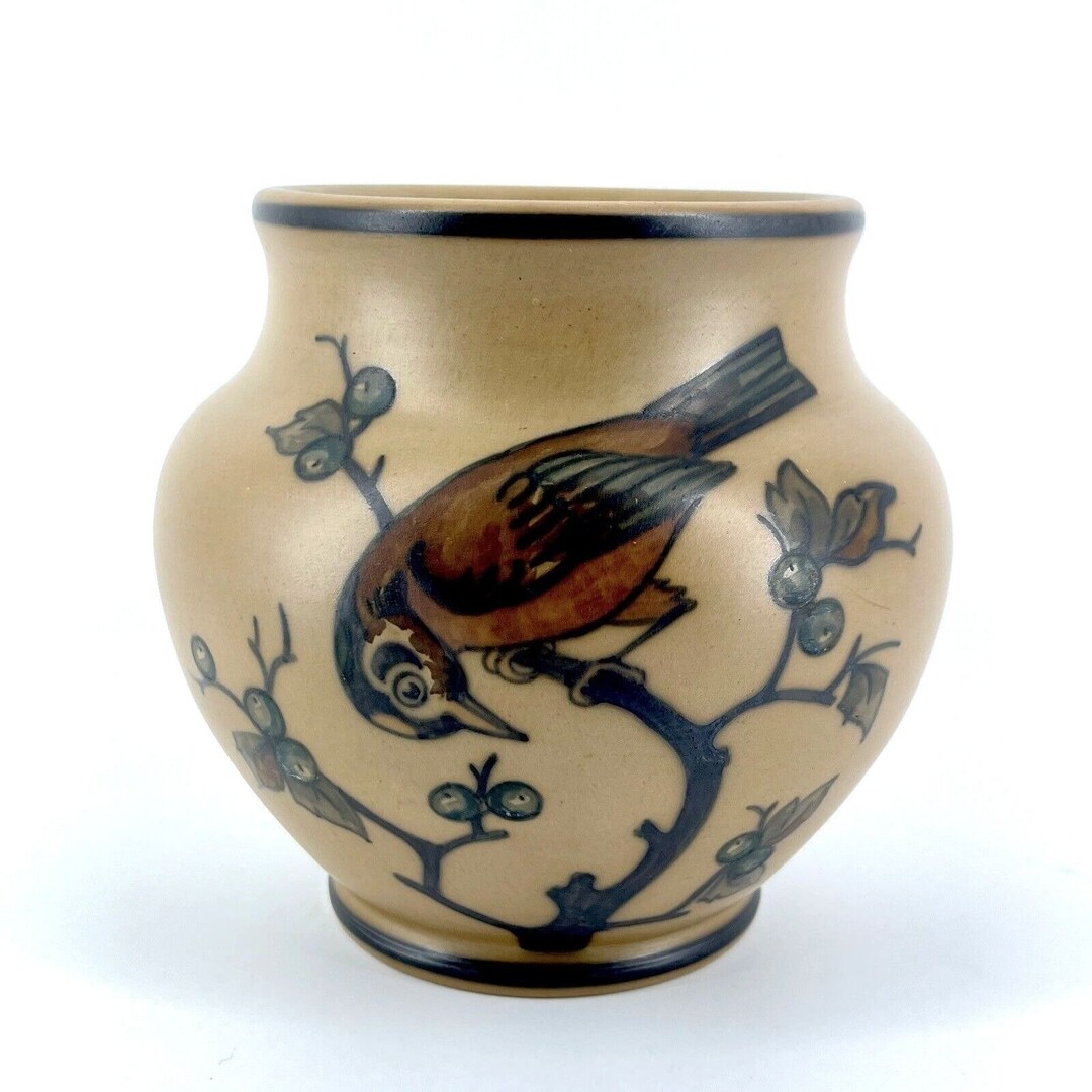 Vintage L. Hjorth Danmark 1984 Wheel Thrown Pottery Vase W/ Bird Made ...
