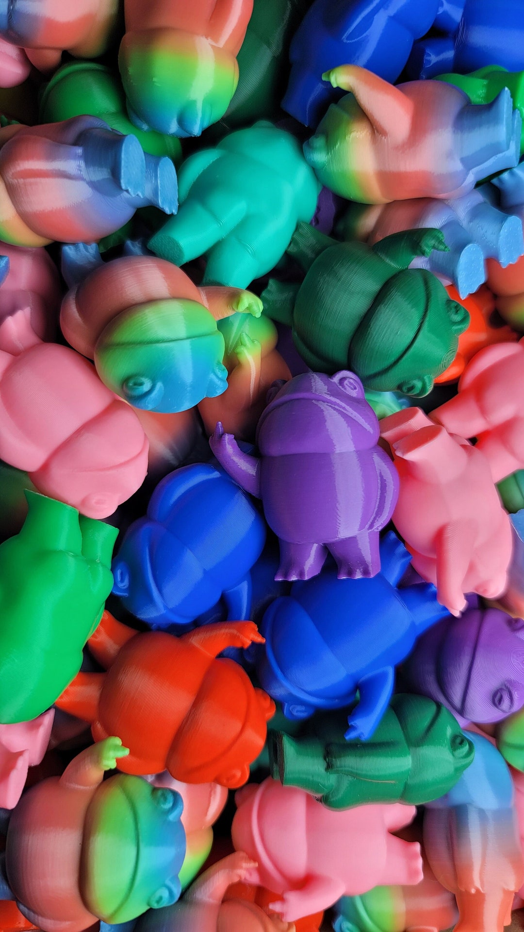 Cheeky Middle Finger Frog FUN SIZE | Gag Gift | Fun Desk Toy | Unique ...