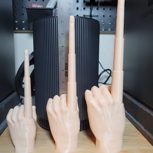 Collapsing Pointer Finger | Gag Gift | Desk Toy | Presentation Pointer ...