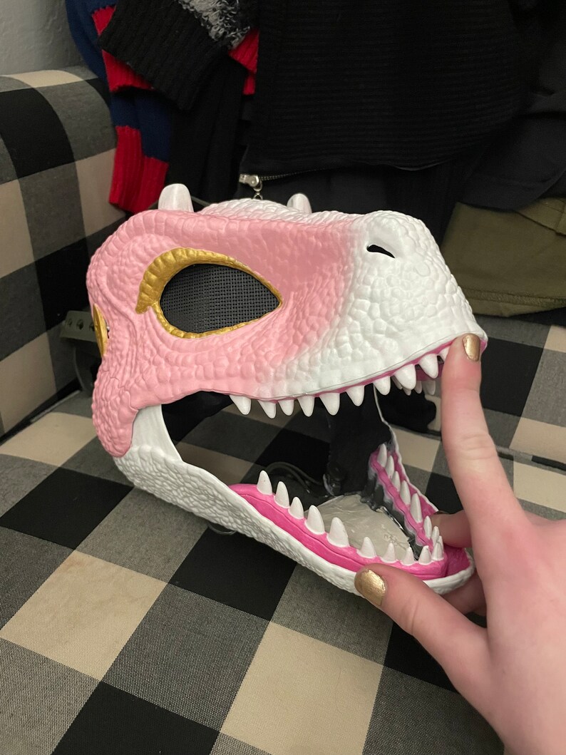 Pink Cosplayer Dinomask - Etsy
