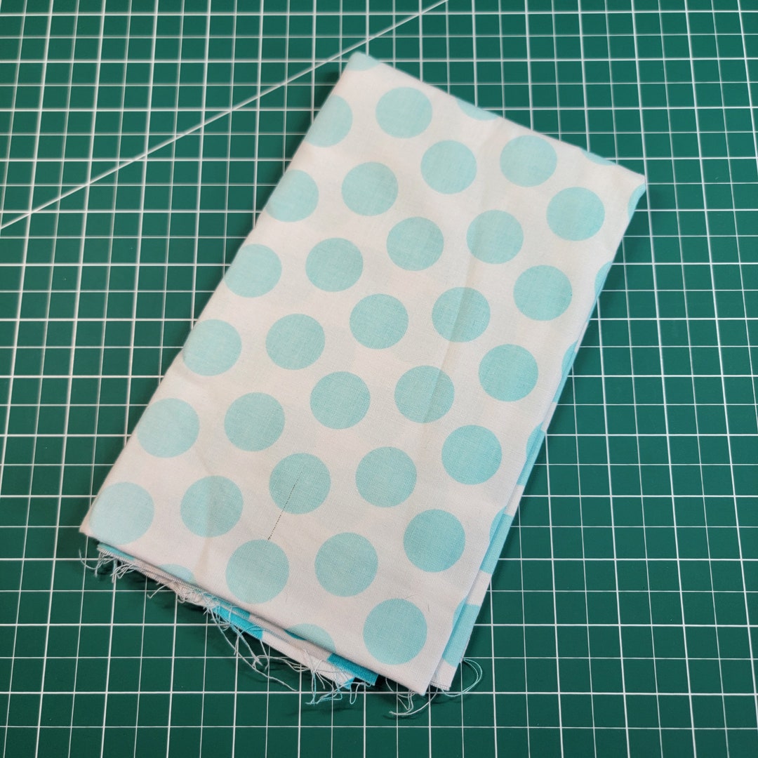 Riley Blake Designs - Ombre Dot in Blue - Etsy