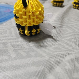 3D Origami Bee - Etsy