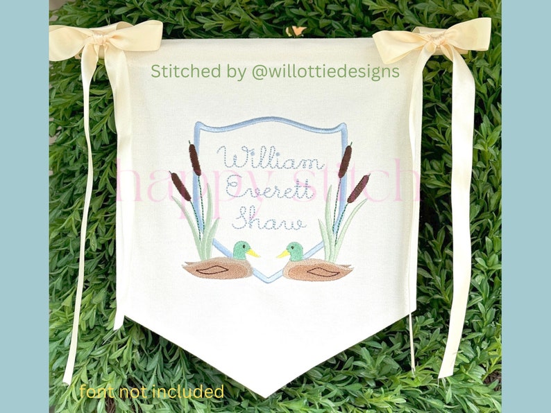 Duck in Cattails Crest Frame Embroidery Design, Ducks Embroidery Frame ...