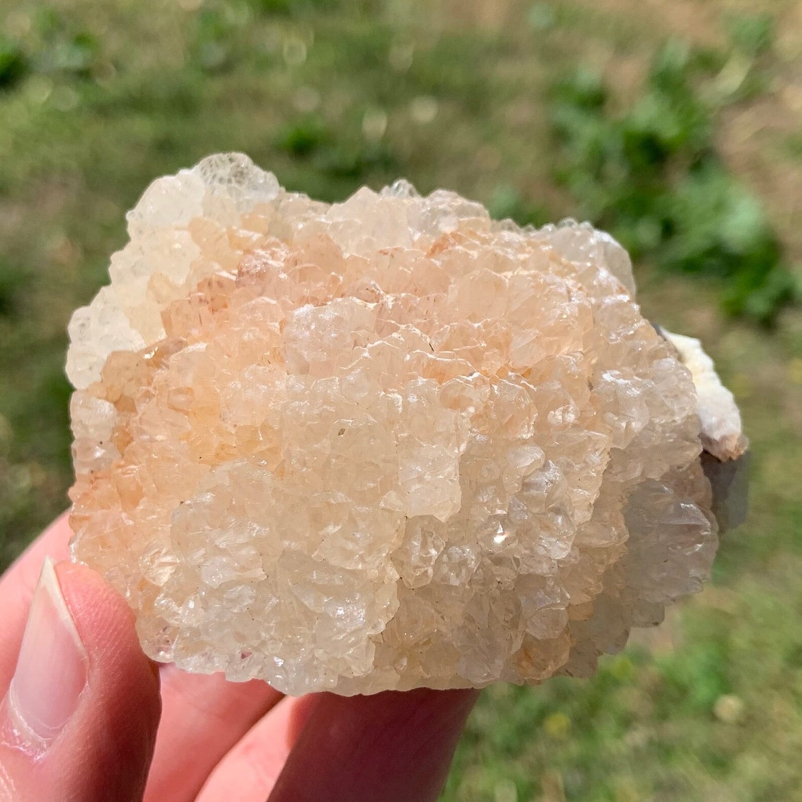 Druzy Quartz Crystal on Lace Agate Missouri Haunted Ridge Druzy Quartz ...