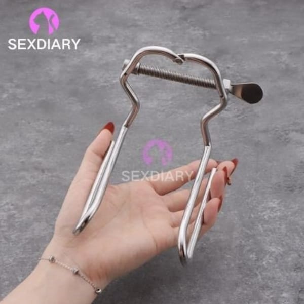 Labia Spreader - Etsy