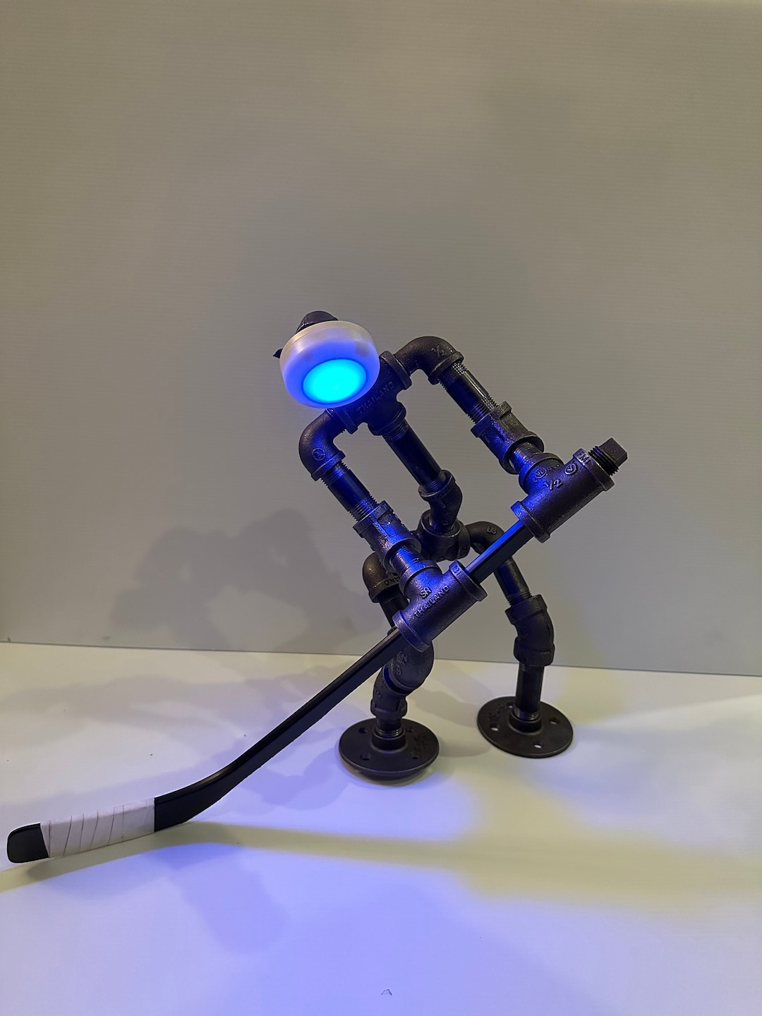 HOCKEY PIPE PLAYER - Etsy