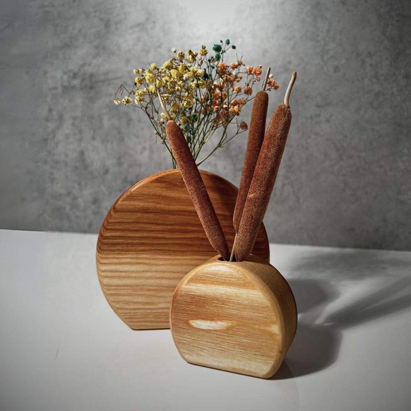 Unique Round Wooden Flower Vases Set of 2 | Quirky & Minimalistic ...