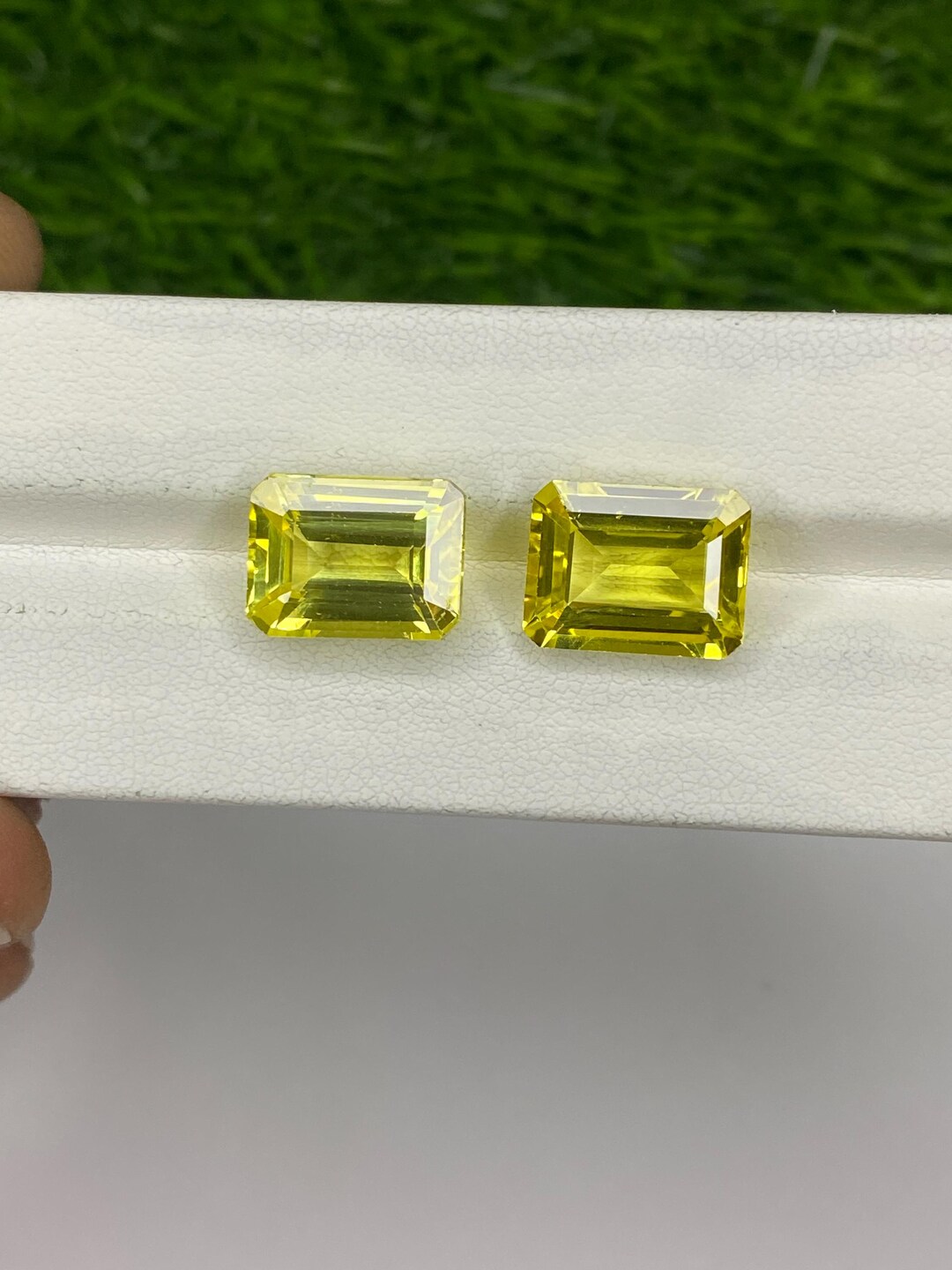 Hydrothermal Yellow Lab-grown Sapphire: Rectangle Cut Stone, AAA ...