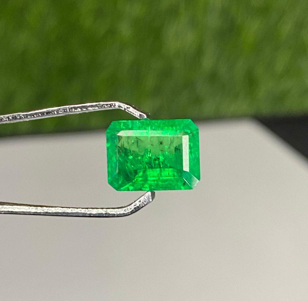 Lab Grown Colombian Emerald, Inclusion Pattern, Handmade Faceted Cut ...