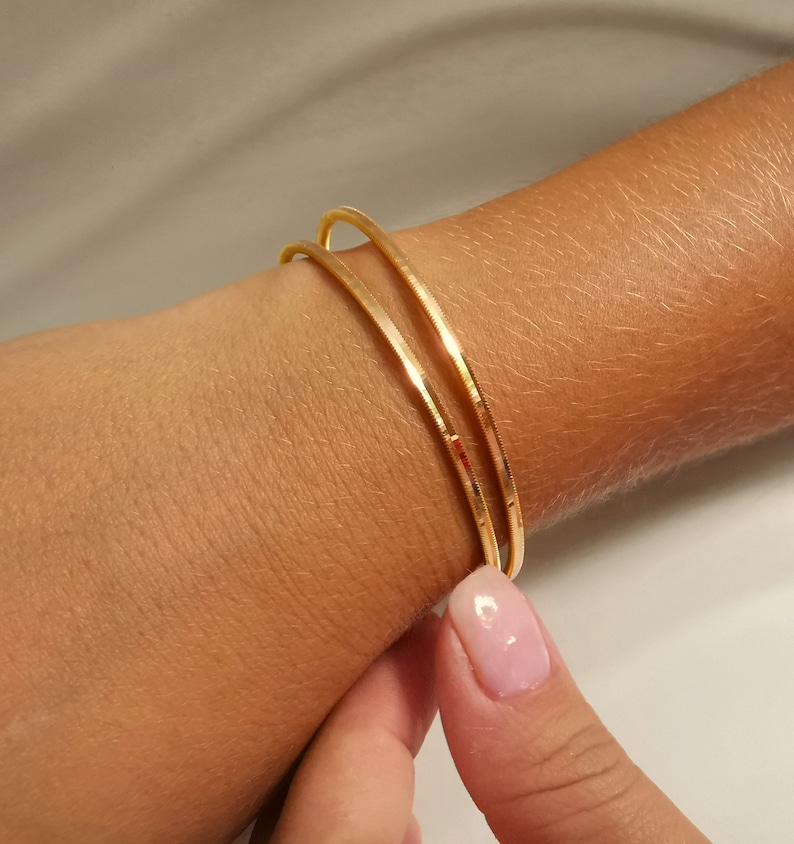 22K Solid Gold Bangle Bracelet, Vintage Real Solid Gold Bracelet, 2.2mm Wide Shiny Gold Bangle ...