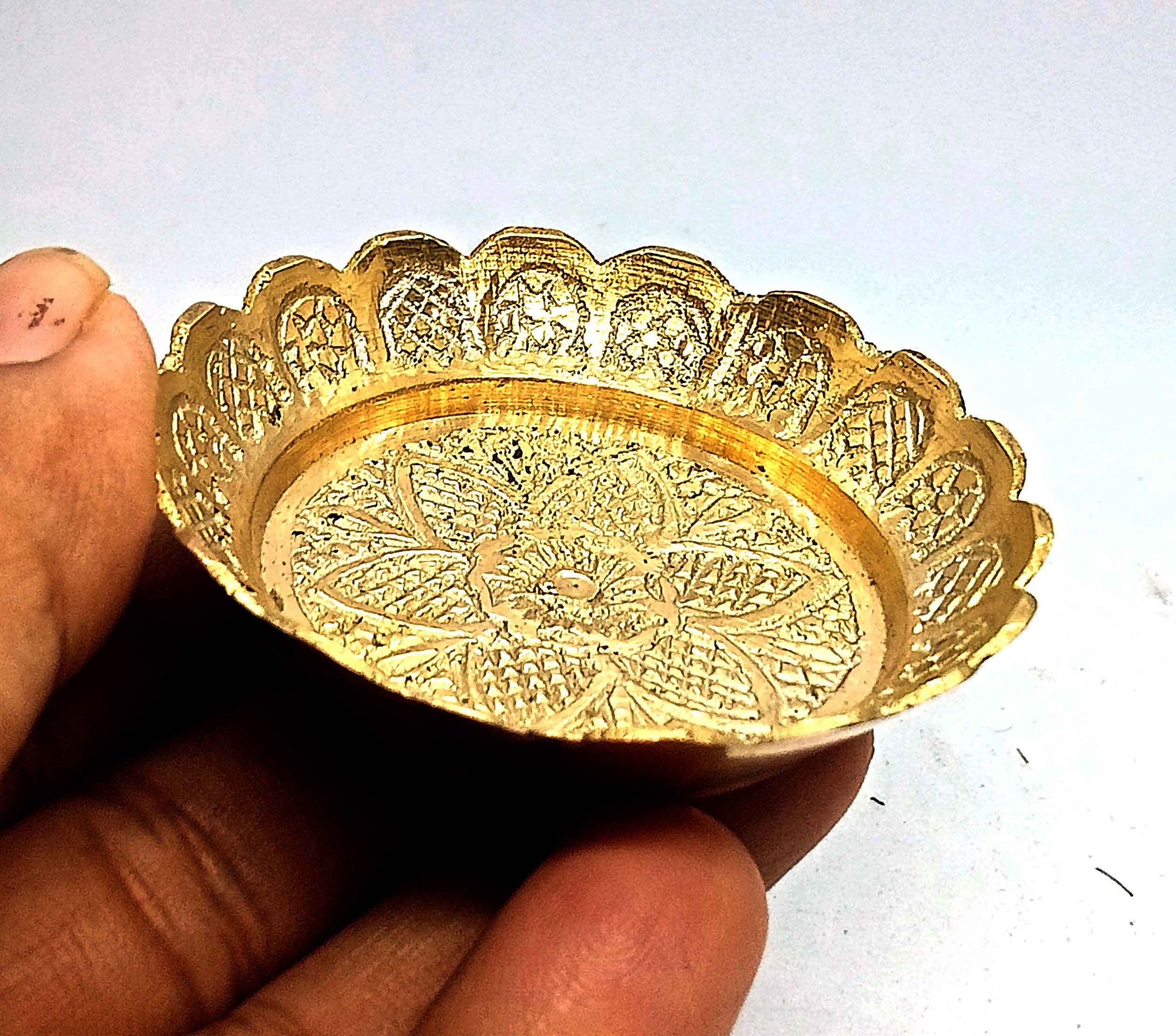 30 Gram Small Pure Brass Plate for Puja / Diwali / Bhog Thali With ...