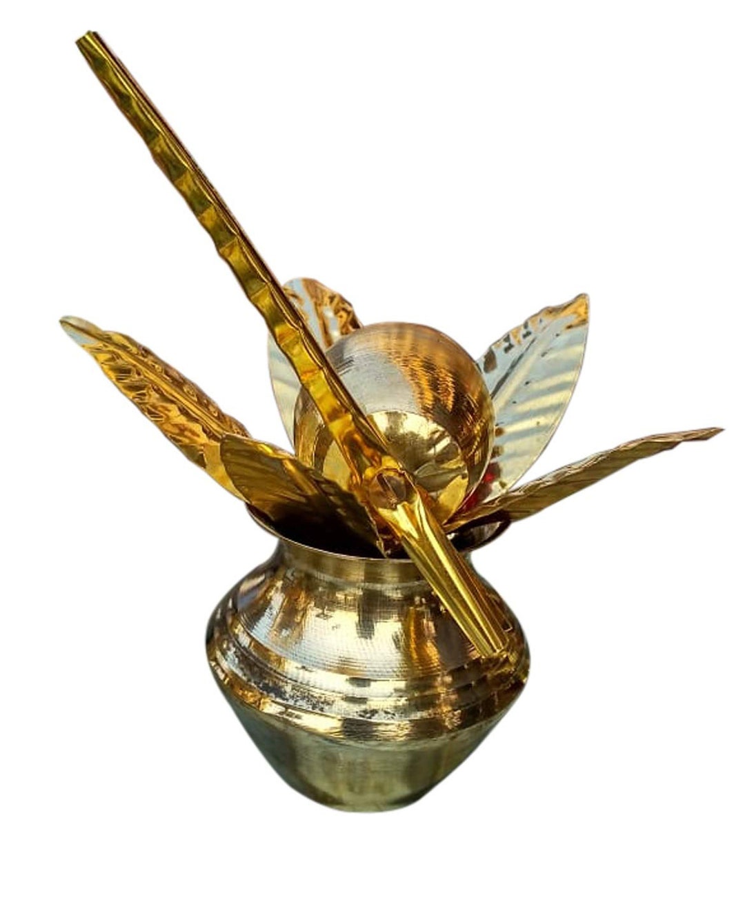 Small Mangal Laxmi Kalash for Pooja Puja With Brass Nariyal and Mango ...