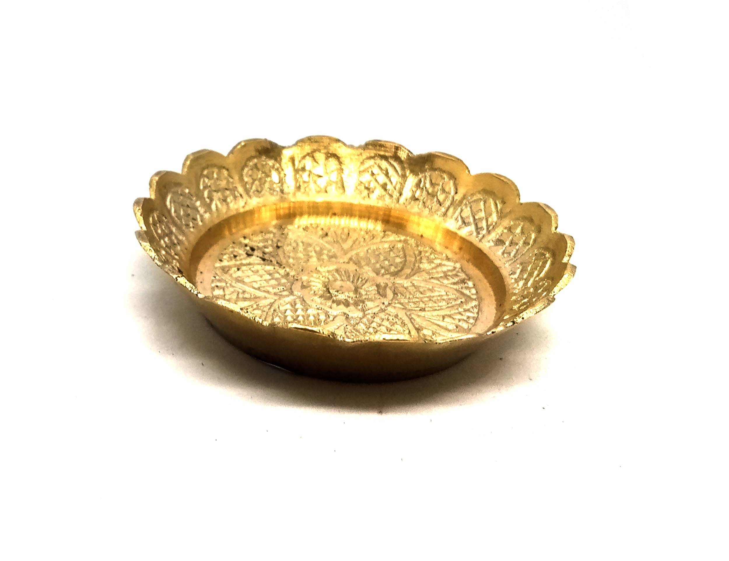 30 Gram Small Pure Brass Plate for Puja / Diwali / Bhog Thali With ...