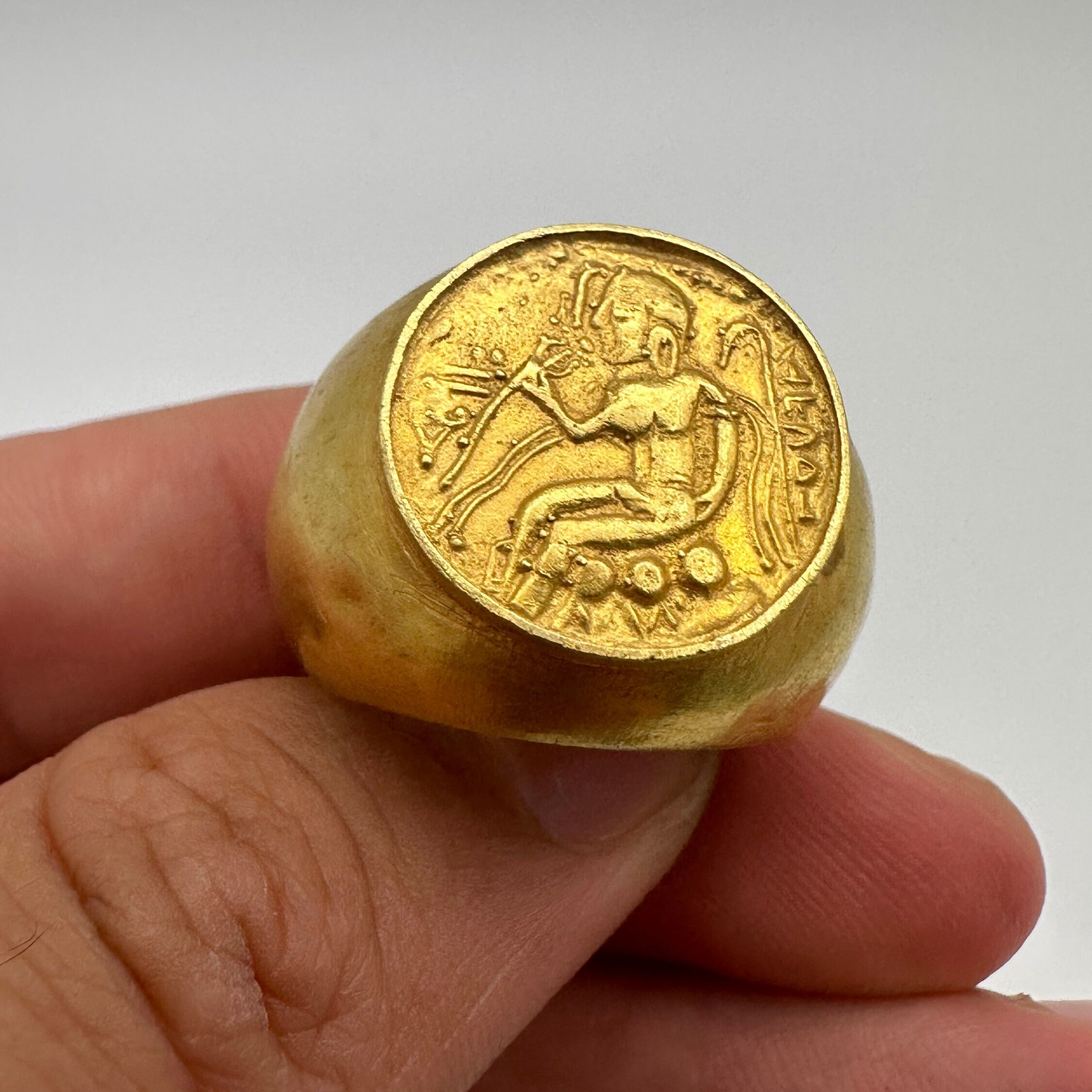 Ancient Kushan Dynasty Solid High Carat Gold Finger Ring / C. 1st-2nd ...