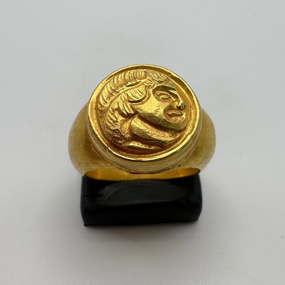 Ancient Greek Figure Head Solid High Carat Gold Finger Ring / C. 1st ...