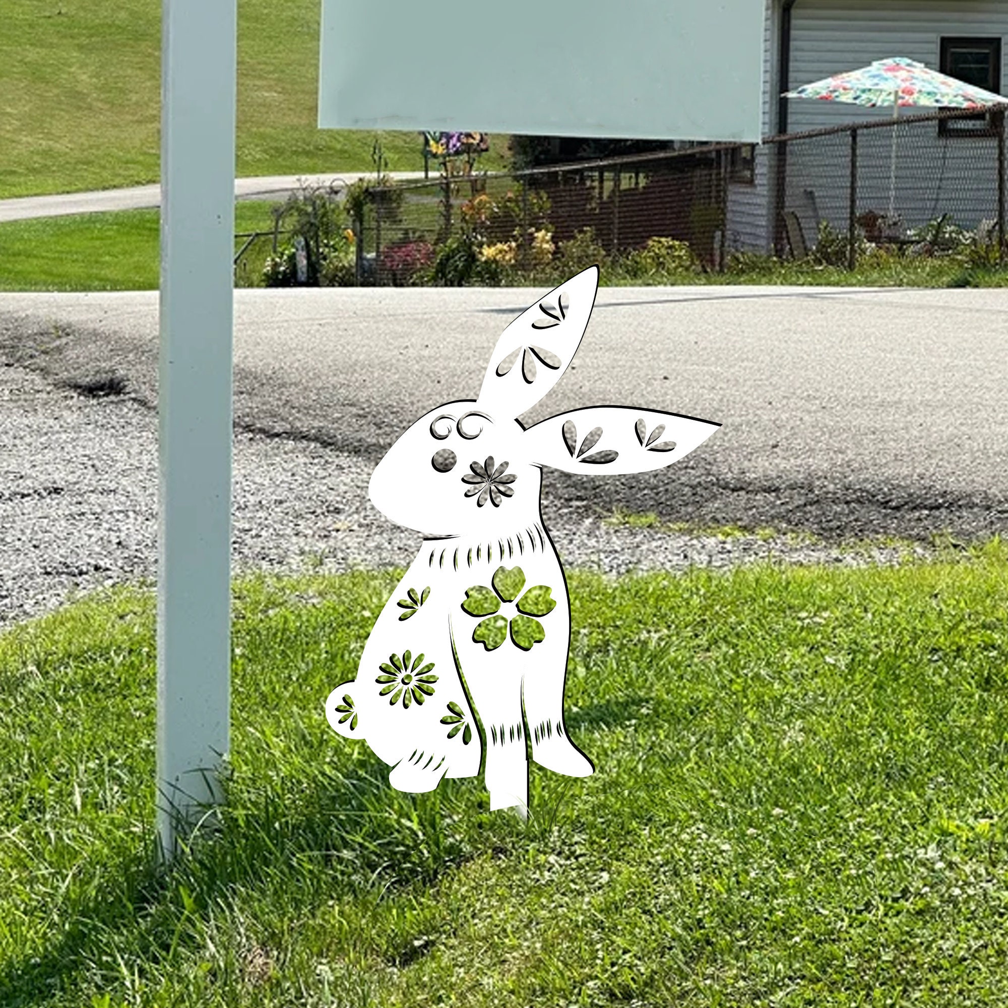 Rabbit Metal Yard Art Set of 4 Metal Garden Rabbit Stake Decor Metal ...