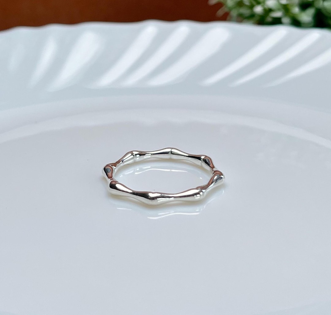 Dainty Bamboo Band Ring, Silver Bamboo Ring - Dainty Minimal Bamboo ...