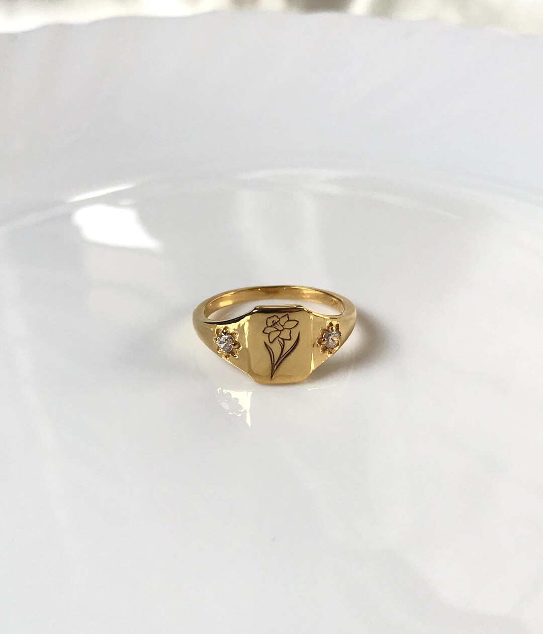 Personalized Birth Flower Gold Ring, Statement Flower Rings, Dainty ...