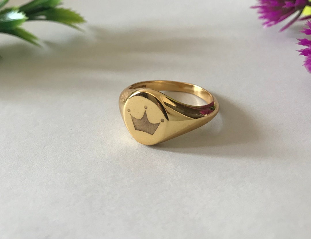 Crown Signet Ring, Thumb Ring Silver, Custom Engraved Ring, Crown ...