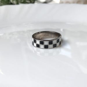 Custom Black & White Checkerboard Rings, Sterling Silver or 14kgold Simple Couple Band Wedding ...