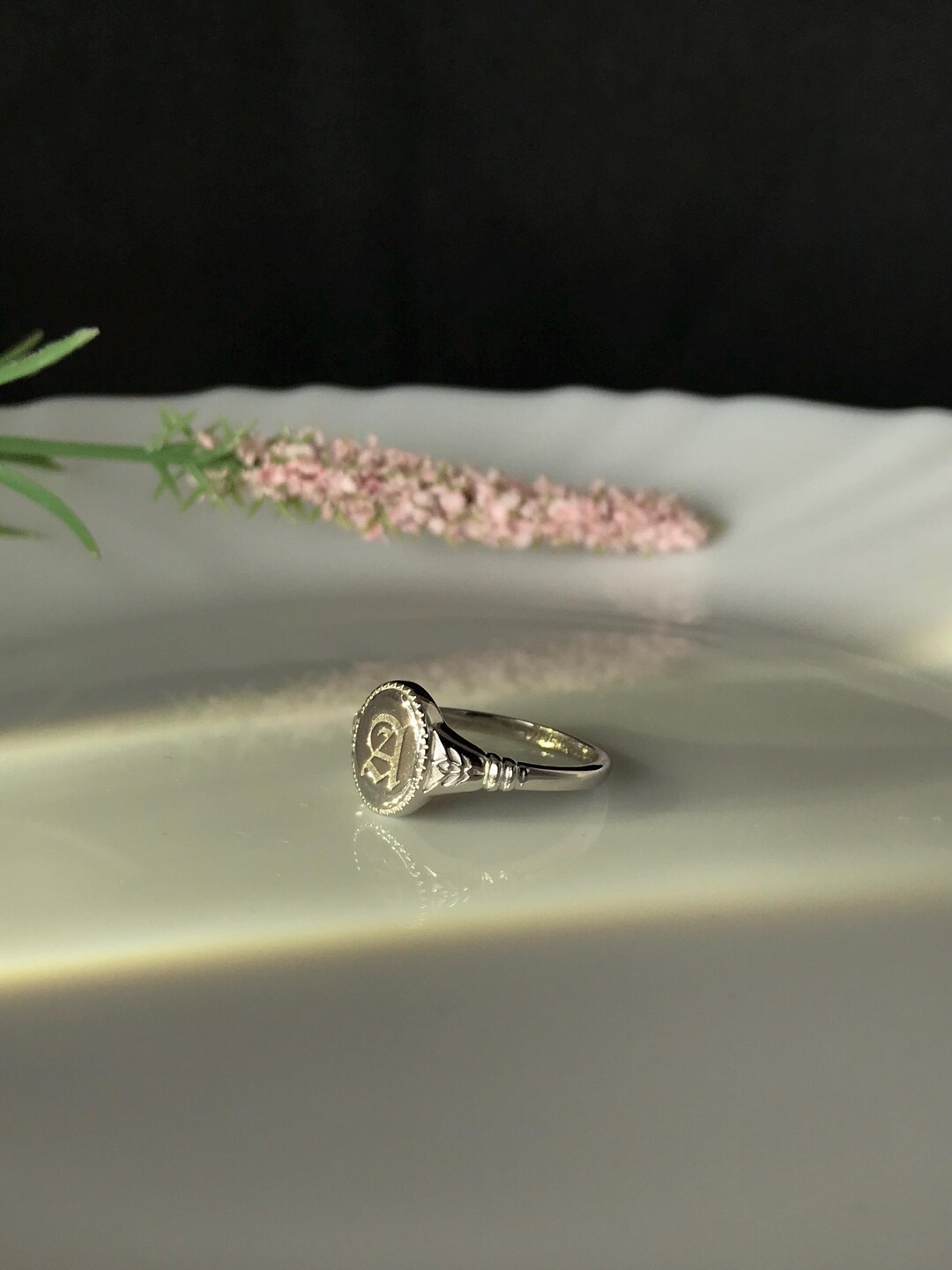 14k Gold Personalized Vintage Gothic Ring, Custom Oval Initial Signet ...