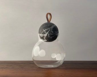 Decorative Spherical Glass Container/jar With Black Marble, Red Marble ...