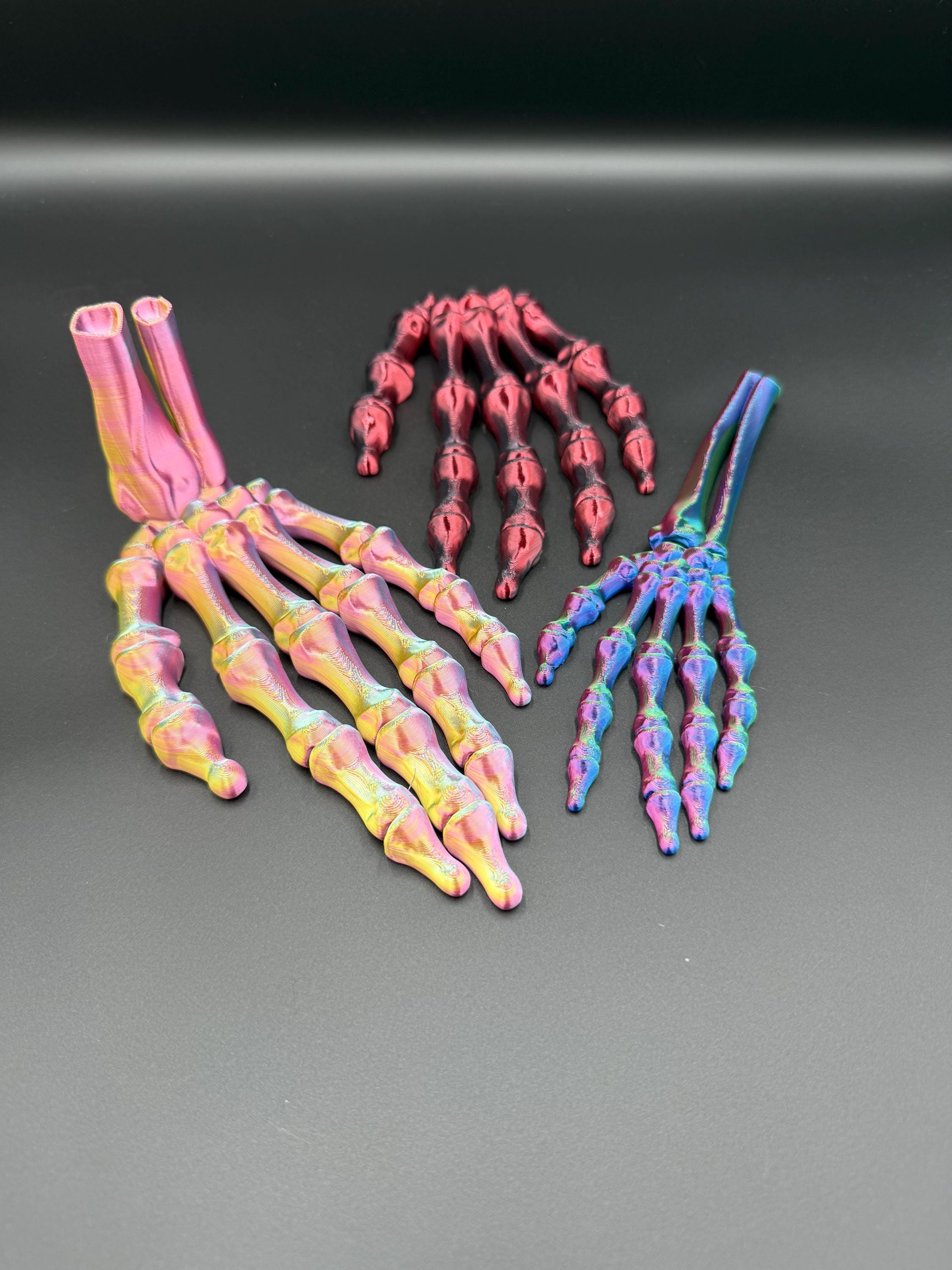 3D Printed Articulated Skeleton Hand: Poseable Halloween Desk Decor and ...