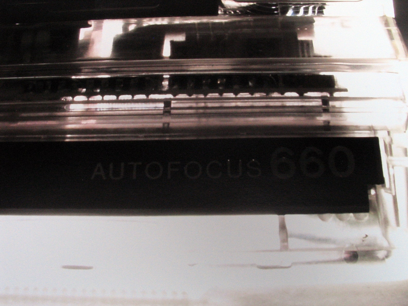 RARE Polaroid Autofocus 660 Clear Camera 2006 Exhibition Polala ...