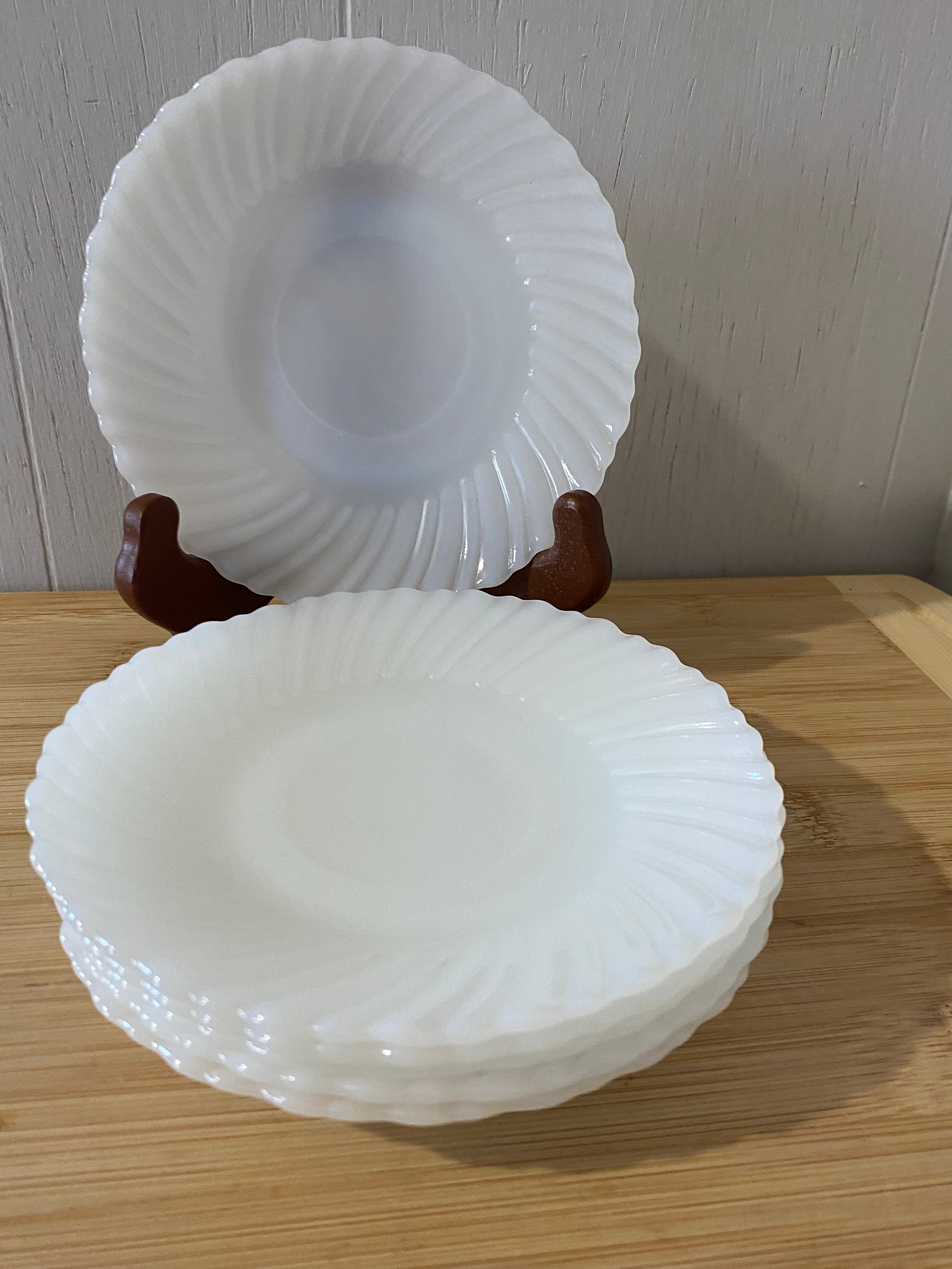Set of 6 Small Milk Glass Termocrisa Saucers - Etsy
