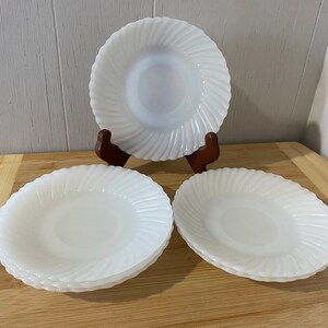 Set of 6 Small Milk Glass Termocrisa Saucers - Etsy
