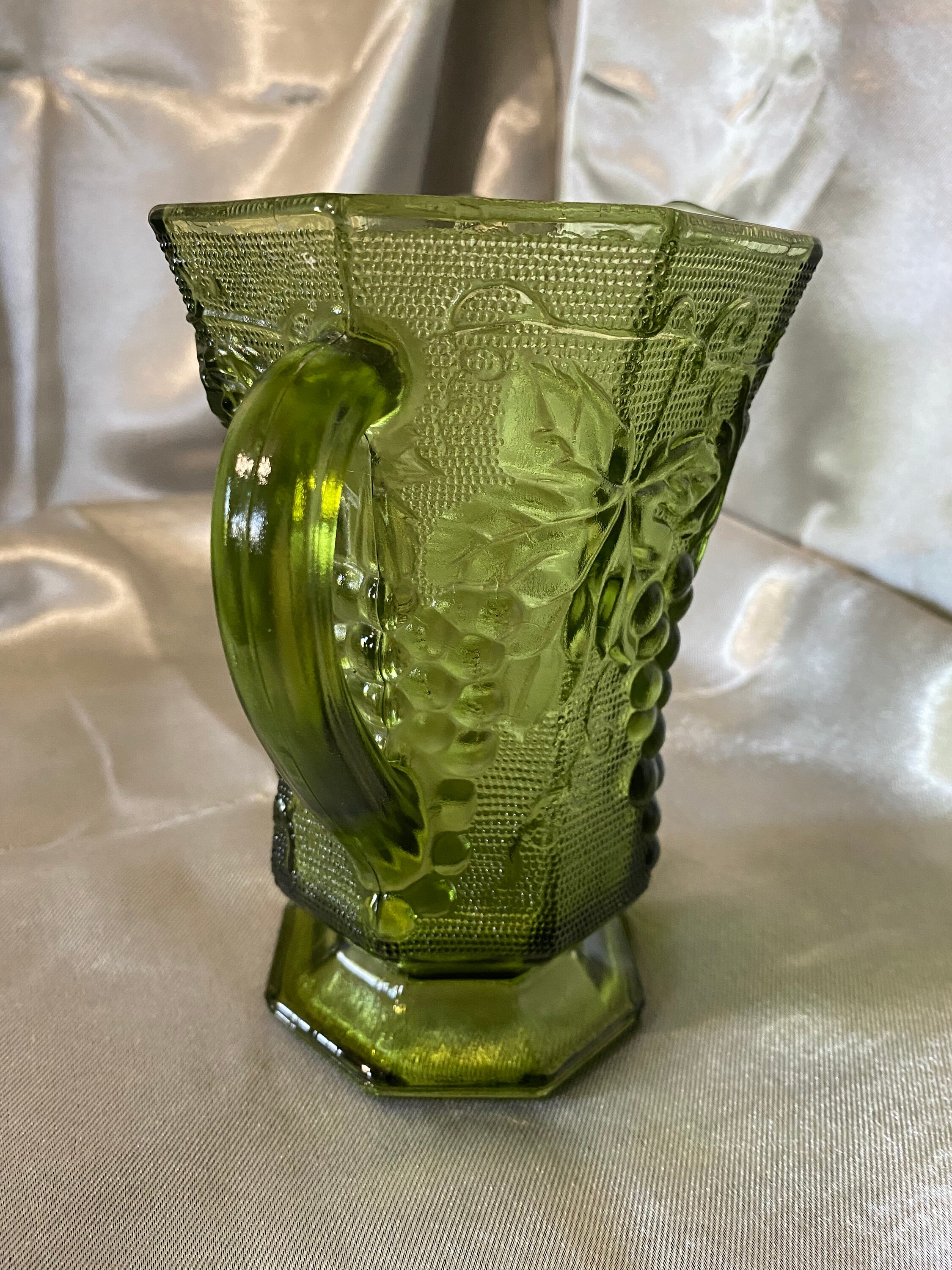 Anchor Hocking Avocado Glass Pitcher - Etsy