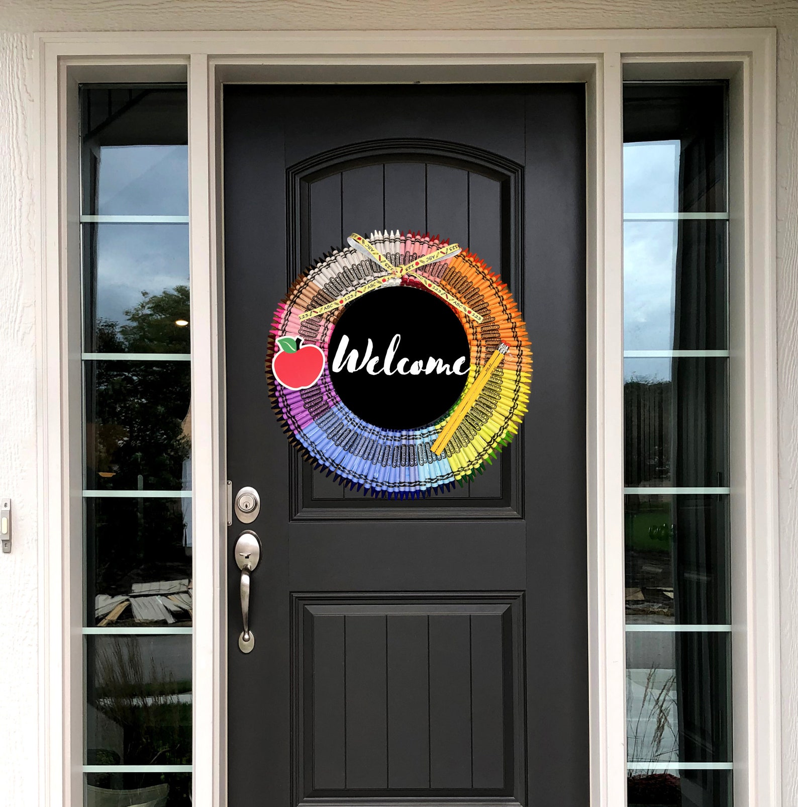 Crayon Chalkboard Wreath, Teacher Appreciation, Teacher, Christmas Gift ...