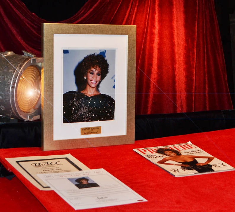 WHITNEY HOUSTON Signed Original Rare Autograph, Frame, Plaque, COA ...