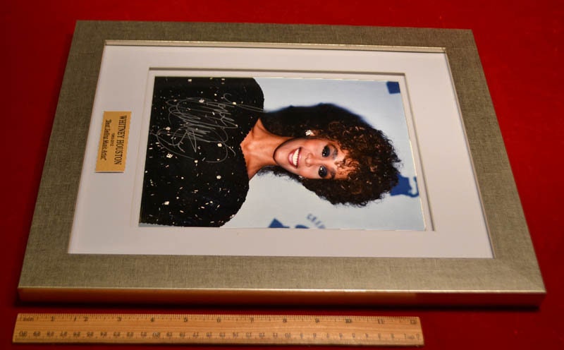 WHITNEY HOUSTON Signed Original Rare Autograph, Frame, Plaque, COA ...