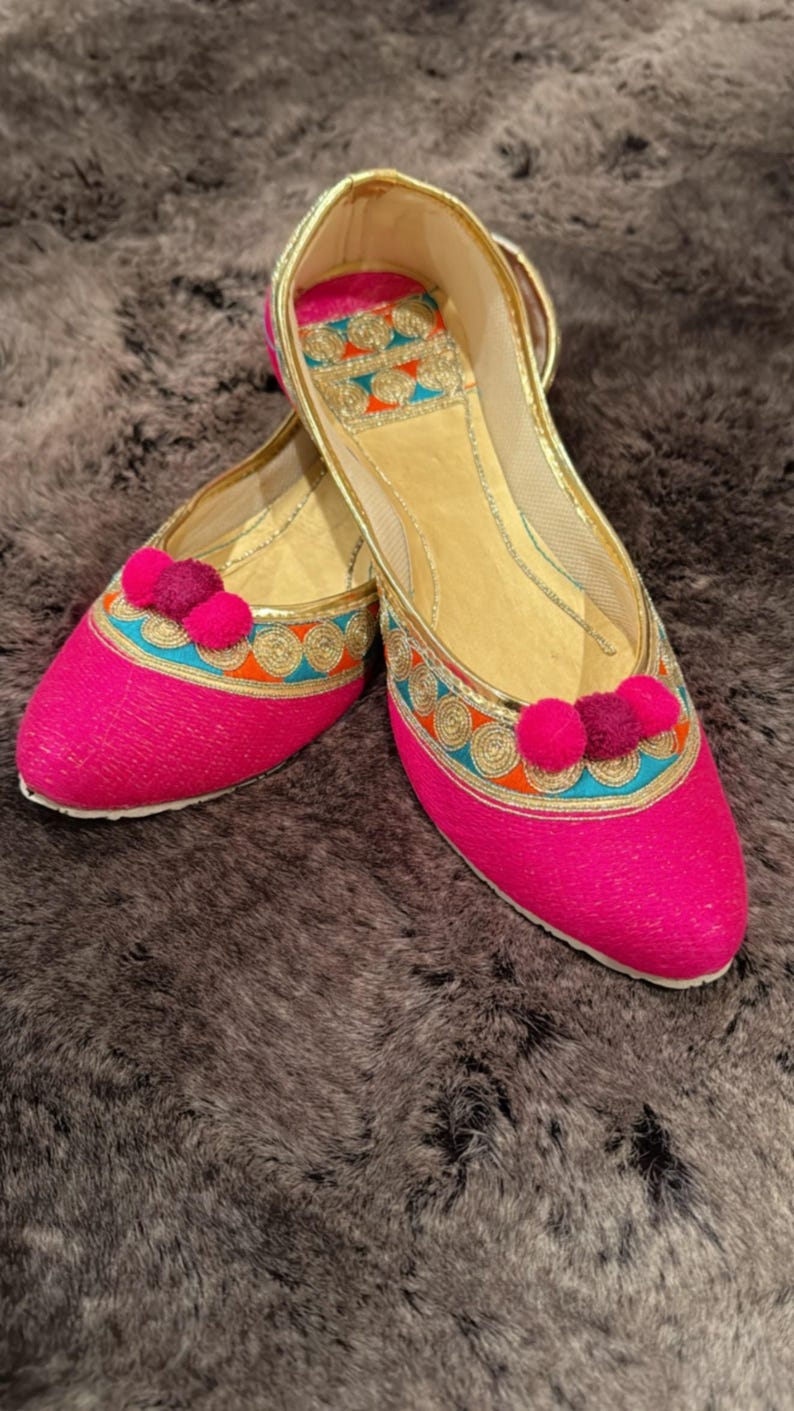 Colorful Luxury Handmade Intricate Punjabi Jutti | Indian Wedding Shoes ...