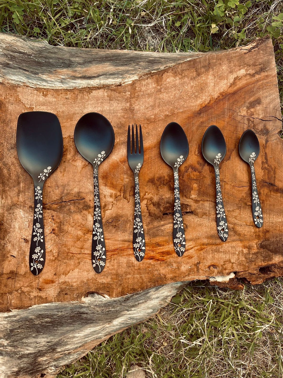 Spoon Set of 28 Pieces , Stainless Steel Black Silverware Set Flatware ...