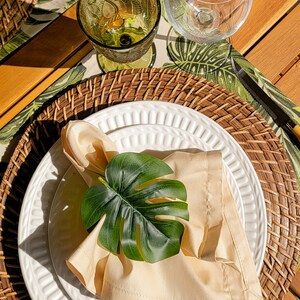 Tropical Table Linen Set / Monstera Table Linen / Tropical Tablescape ...
