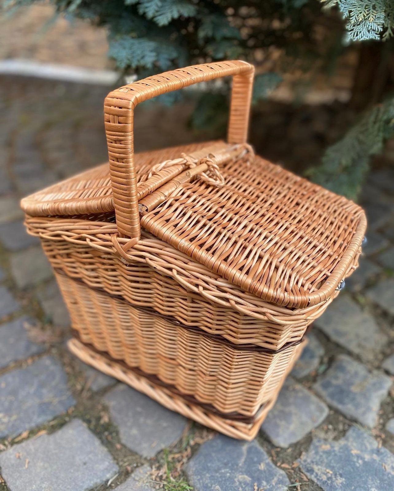Natural Wicker Picnic Basket With Lid, Handmade Woven Rustic Easter ...