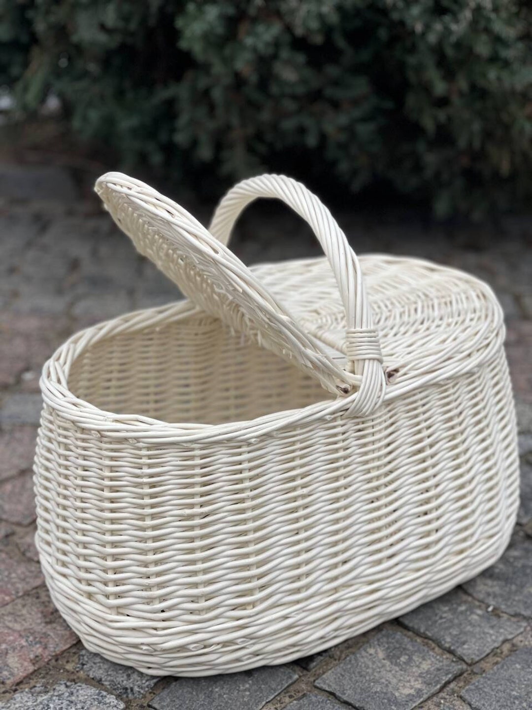 White Picnic Wicker Basket, Rustic Wicker Easter Basket, Wicker ...
