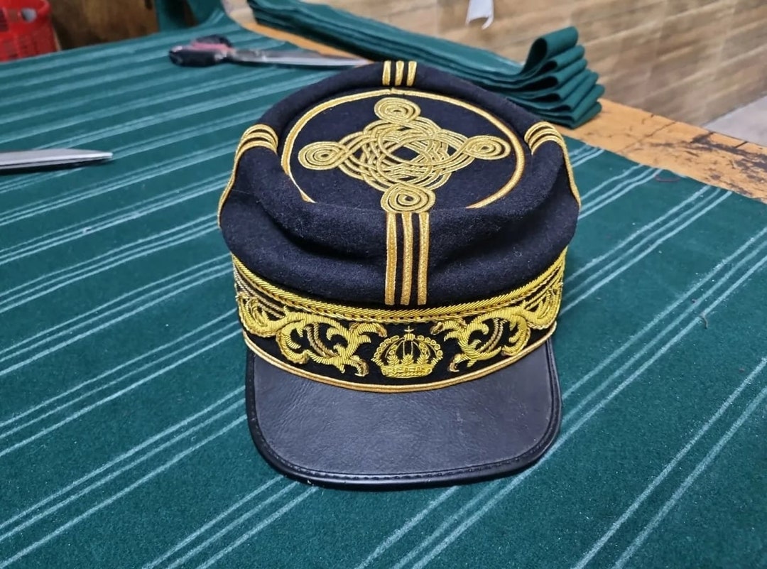 Great Squire Chief Emperor Director Stables Imperial Stud Farm Kapi Hat ...